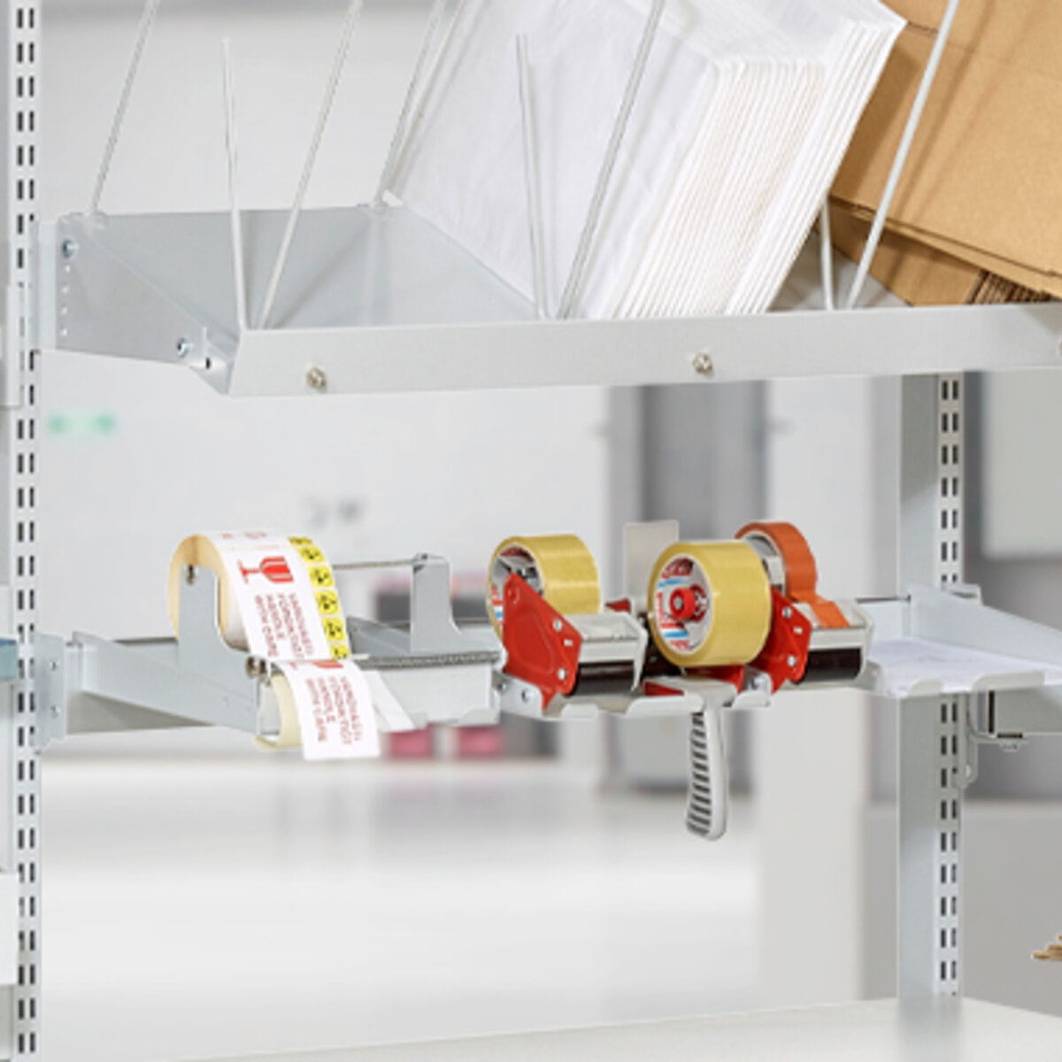 Station de conditionnement Treston | Tables d’emballage et accessoires ...